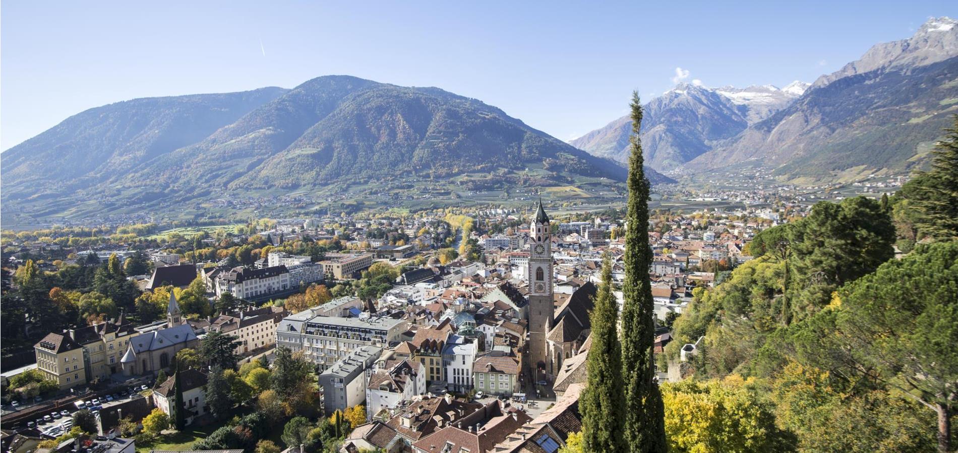 Merano in autumn: Törggelen, hiking trails & museums
